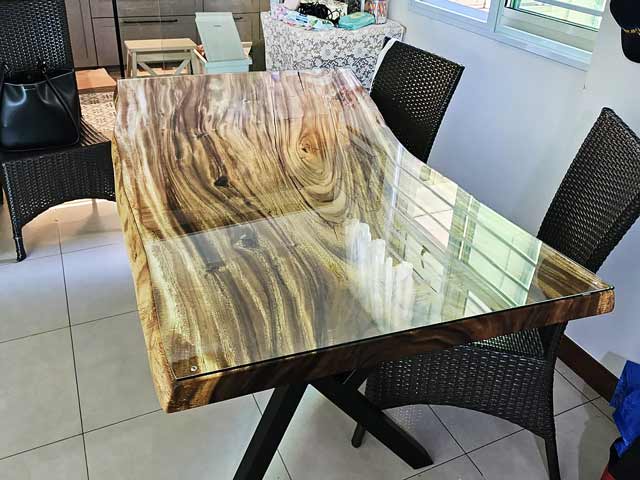 Tempered Tabletop Glass | Recommended Frame Maker Singapore